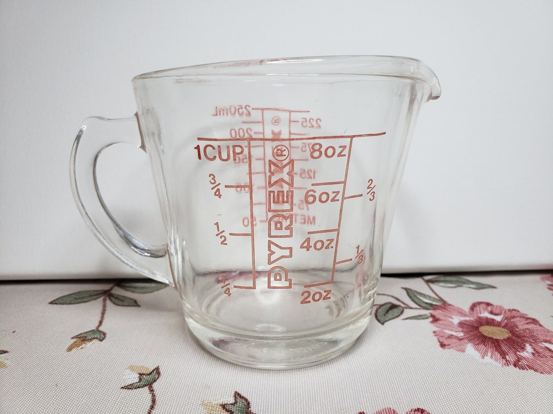 Vintage Glass PYREX Measuring Cup 1 Cup D Shaped Handle - Etsy