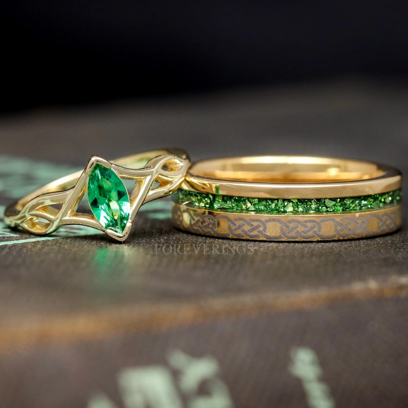 Celtic Wedding Band Set - Etsy