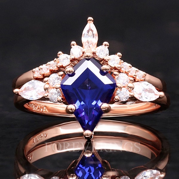 Space Wedding Ring - Etsy