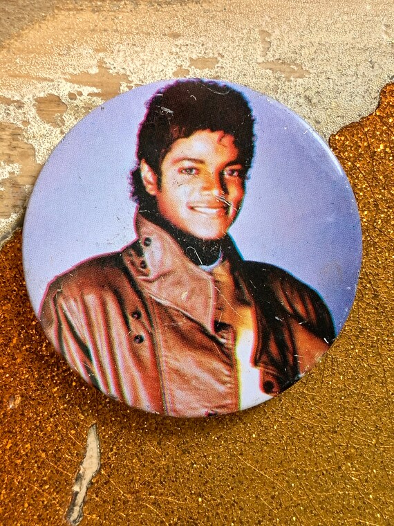 Michael Jackson MJ Vintage Retro Pinback Button "King… - Gem
