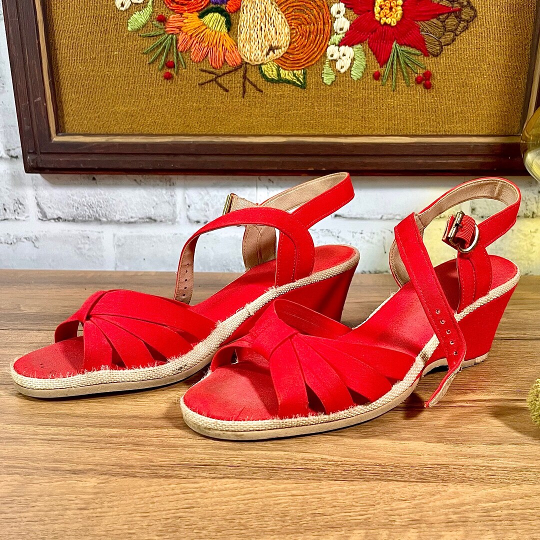 Vintage 1970s Red Canvas Wedge Sandals Size 6.5 Women’s - Etsy
