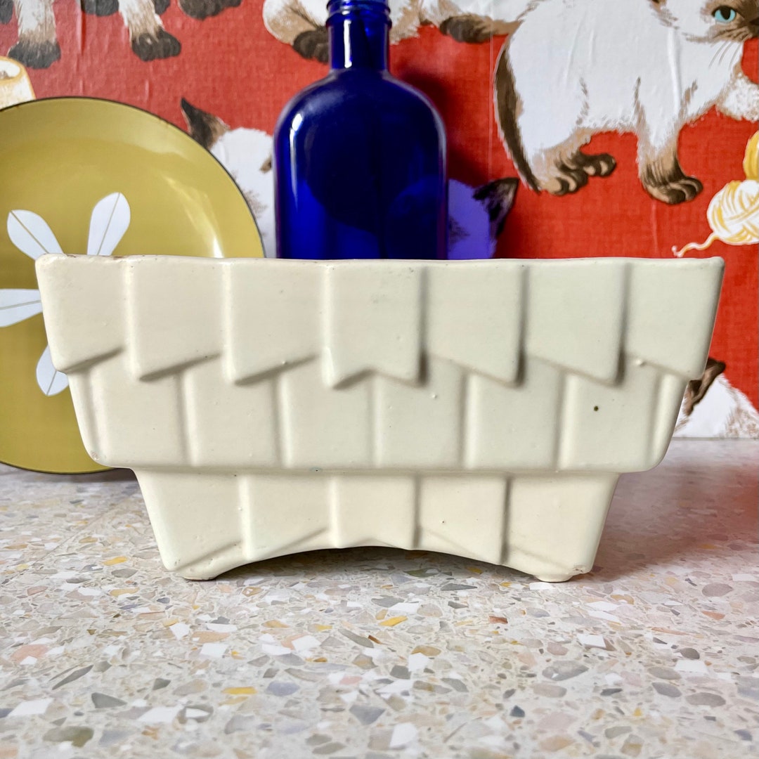 Vintage MCM Cookson Pottery Planter in White Mid Century 1960s Ribbon ...