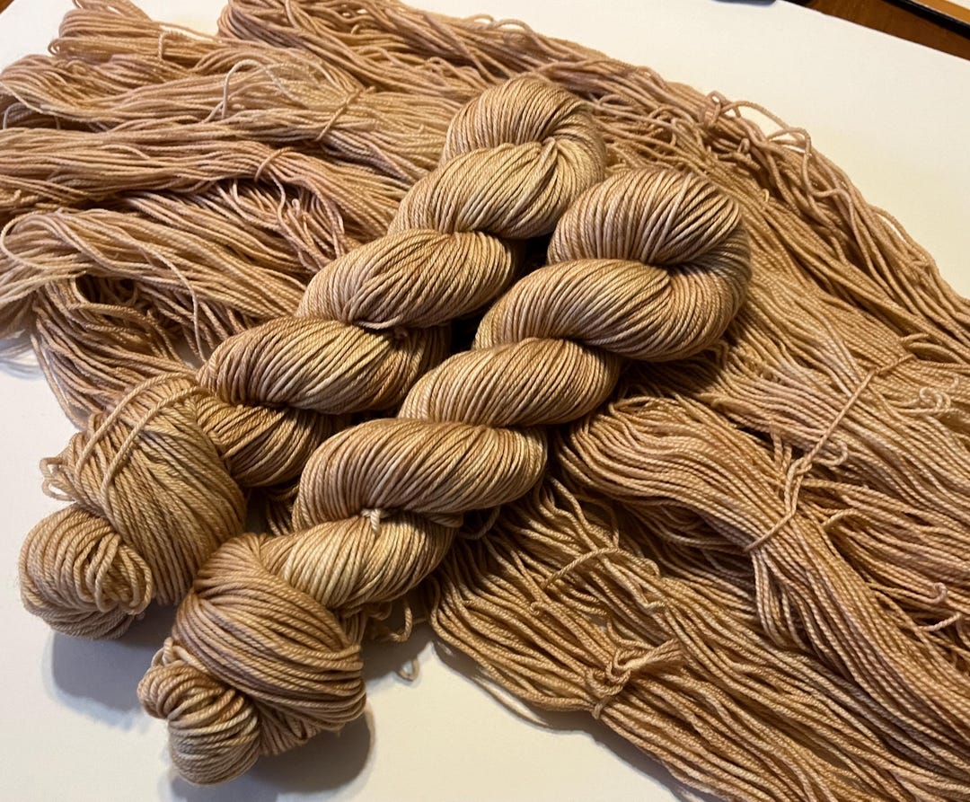 Hand-dyed Wool Yarn: Bunny Rabbit Brown Semi-tonal Skein - Etsy