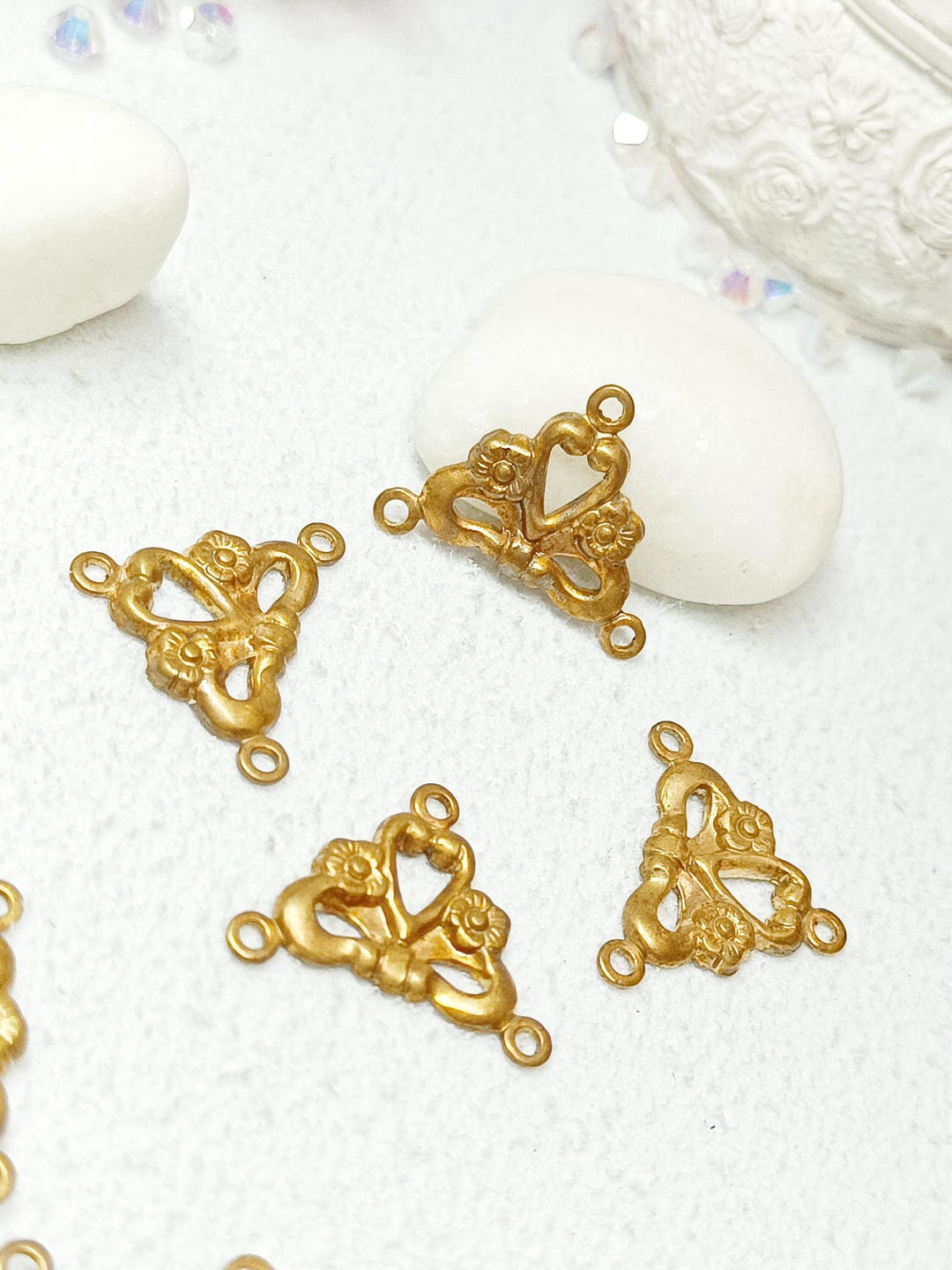 European Raw Brass Connector With Flower Elements and Three Loops Set ...
