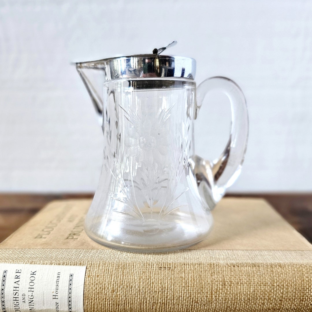 Vintage Etched Glass Syrup Pitcher With Metal Lid. 1950s Syrup Pitcher. - Etsy