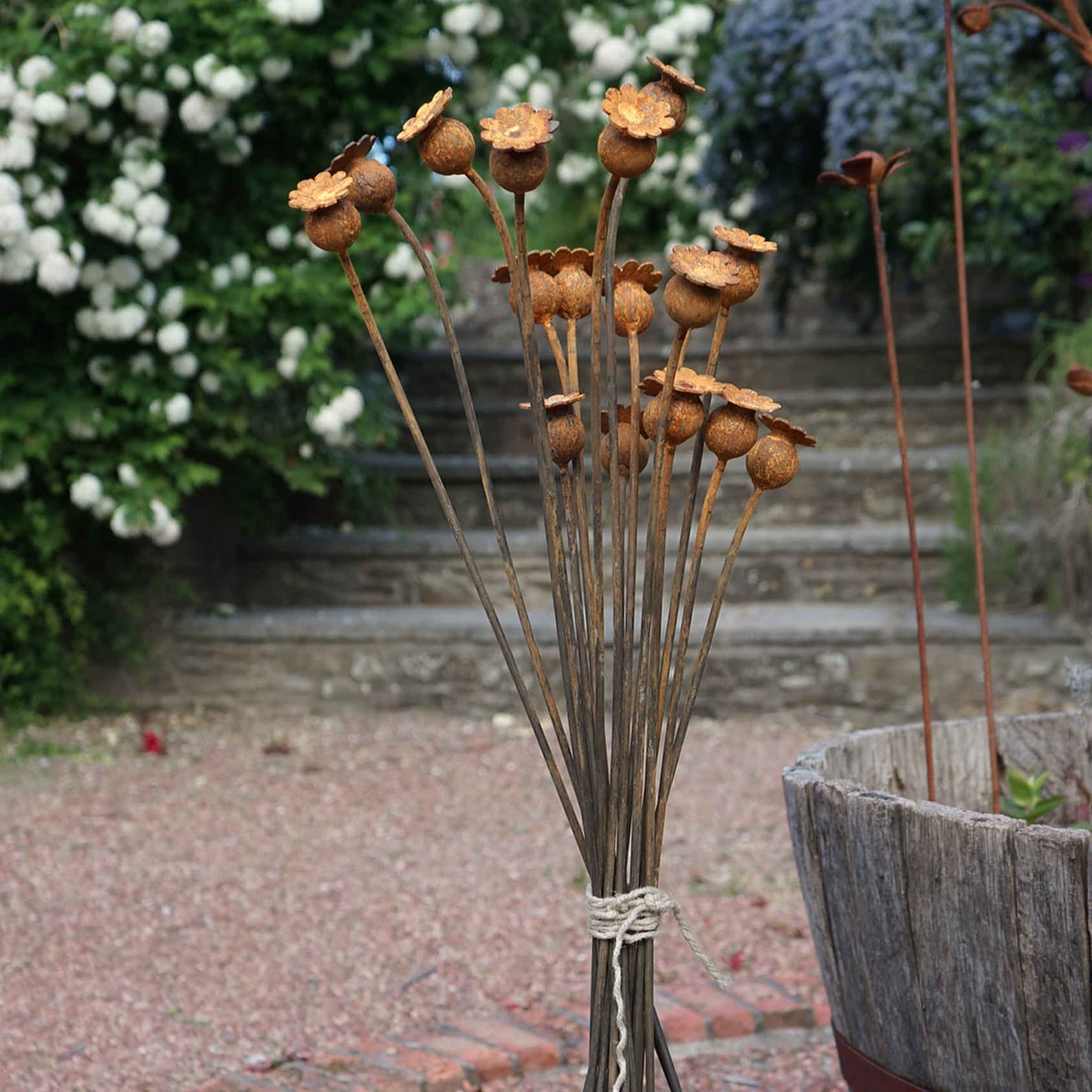 Rusty Metal Poppy Seed Head Sculpture: Handmade Garden Art Decoration ...