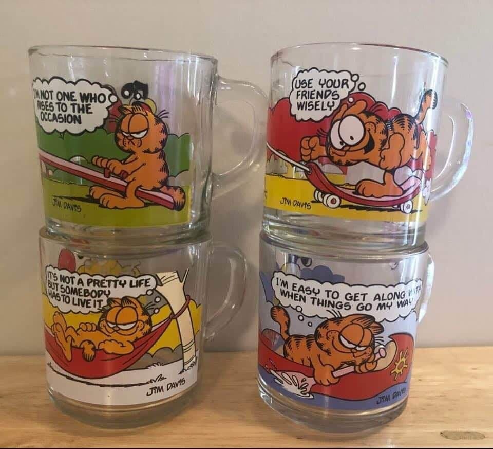 1978 Complete Set of 4 Garfield Glass Mugs by Jim Davis - Etsy