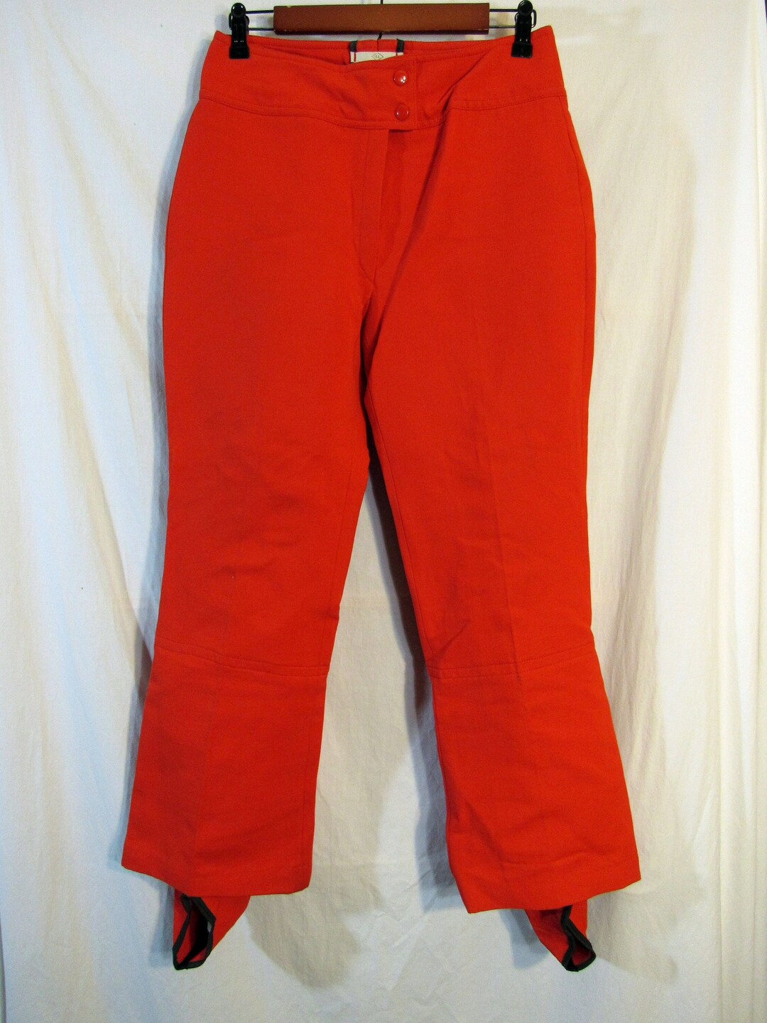 Late 60s to Early 70s the Ljungberg for Saska Parrott Women's Wool ...