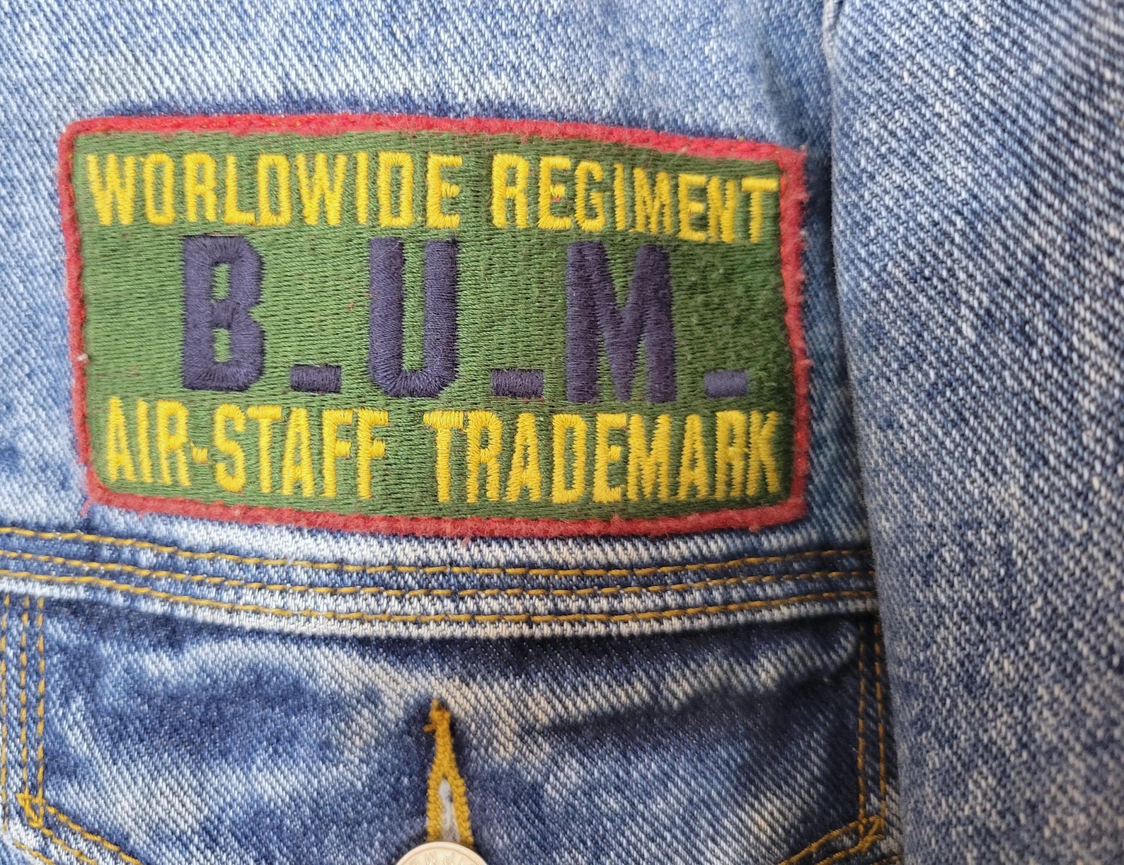 Vintage 1990s B.u.m. BUM Equipment Light Wash Cotton Denim Trucker ...