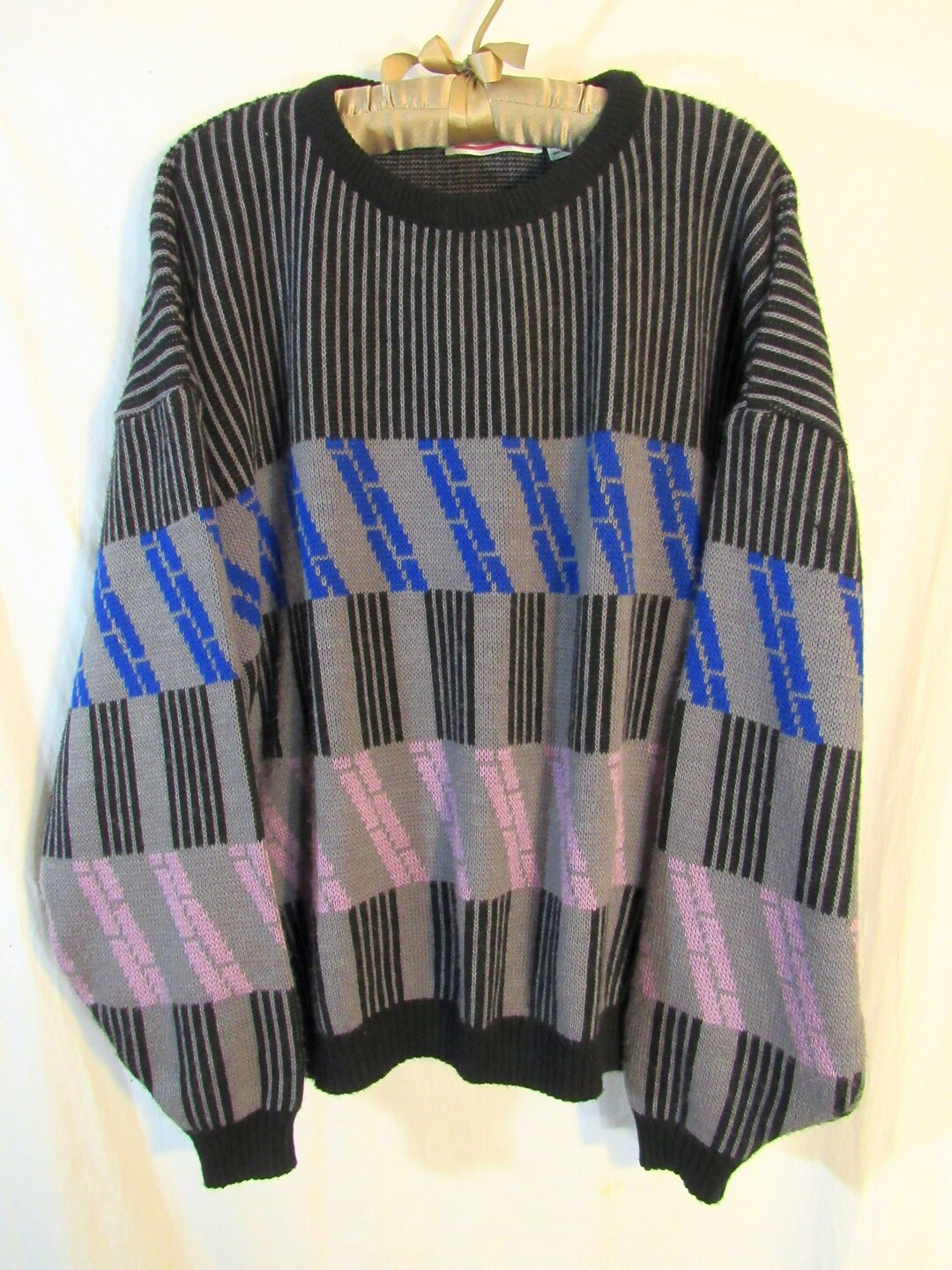 Gnarly! Atari Time! 1990s Vintage Gary Reed Women's Pullover Sweater ...