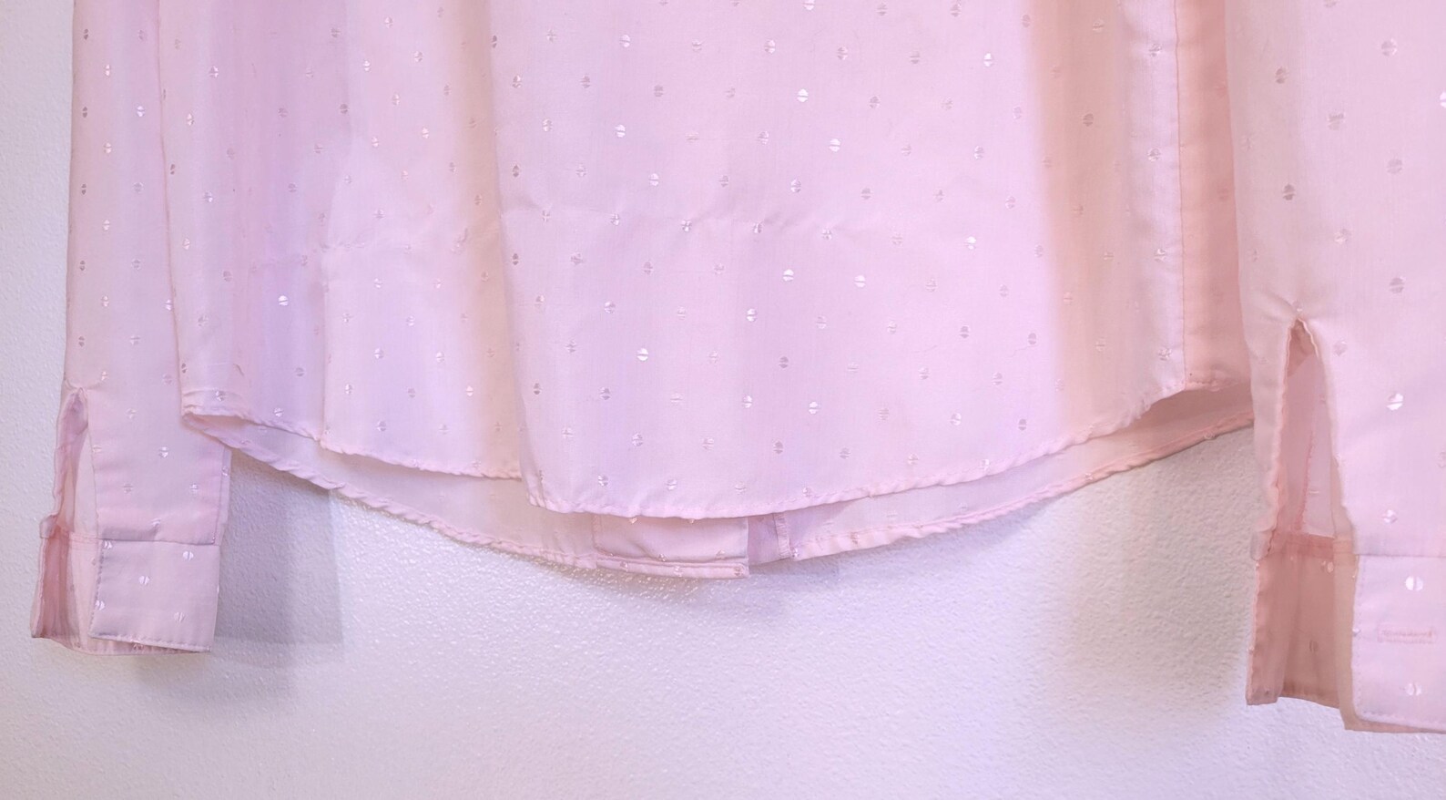 Vintage 1980s Lantry Ltd. Pastel Pink Jacquard Polka Dot Poly/cotton ...