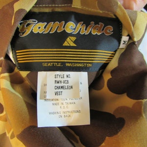 Vintage Gamehide Duck chameleon Camouflage Reversible Snap Waterproof Insulated Hunting Vest Men ...