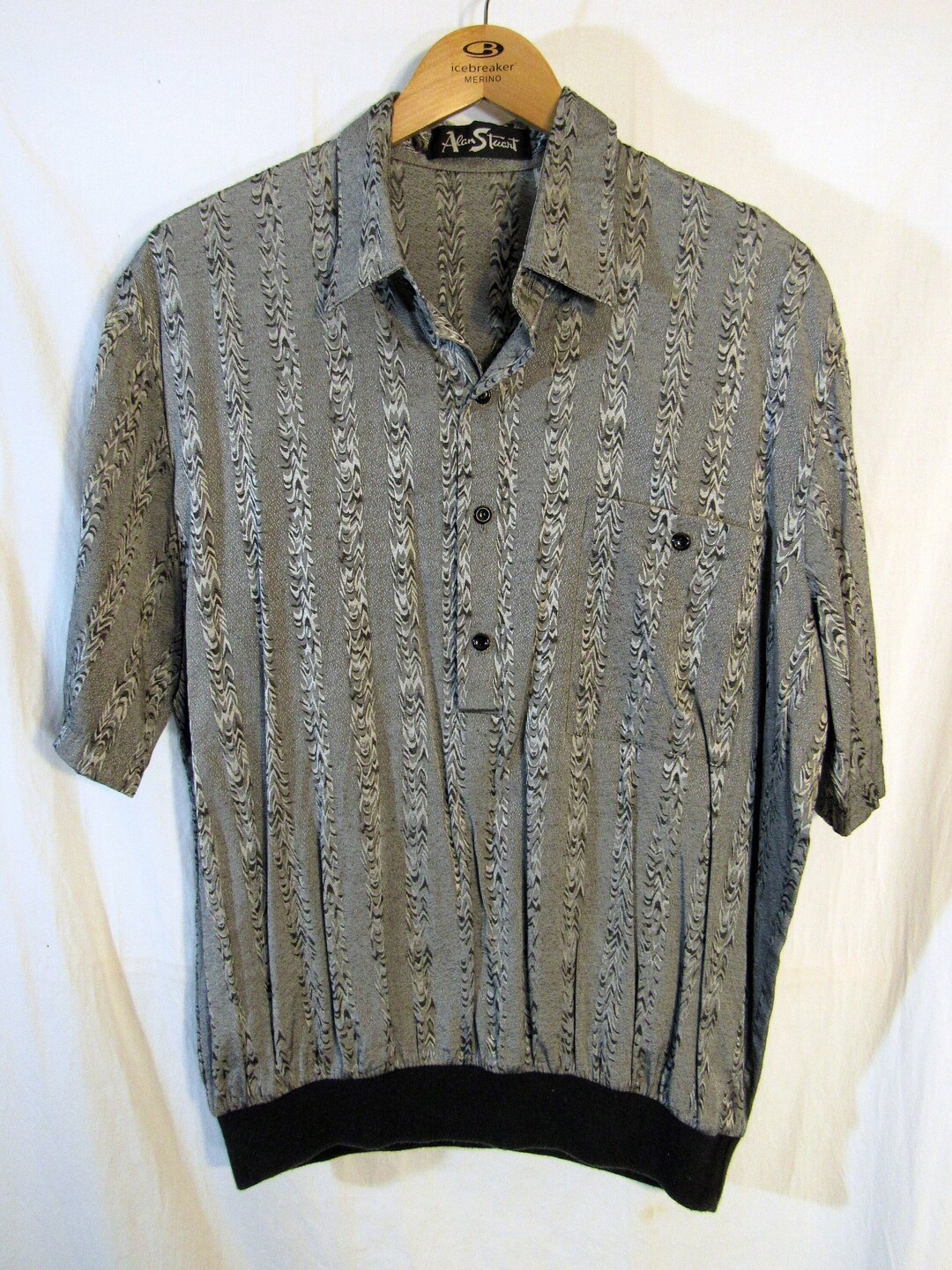 1970s Vintage Alan Stuart Men's Pullover Short Sleeve Shirt W/ Knit ...