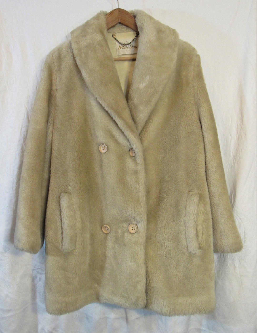 Vintage White Stag 1960s Women's Cream Faux Fur Double-breasted Car ...