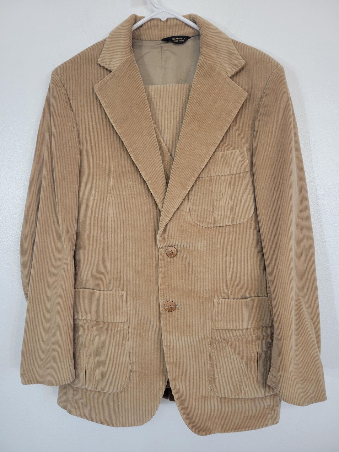 Vintage 1970s Clipper Craft Tan Corduroy 3-piece Suit Men's Chest 40 ...