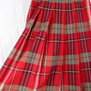 1970s Vintage Geiger Tyrol Plaid Wool Skirt, Size 30 X 32, Red / Gray ...