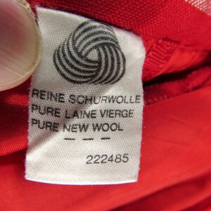 1970s Vintage Geiger Tyrol Plaid Wool Skirt, Size 30 X 32, Red / Gray ...