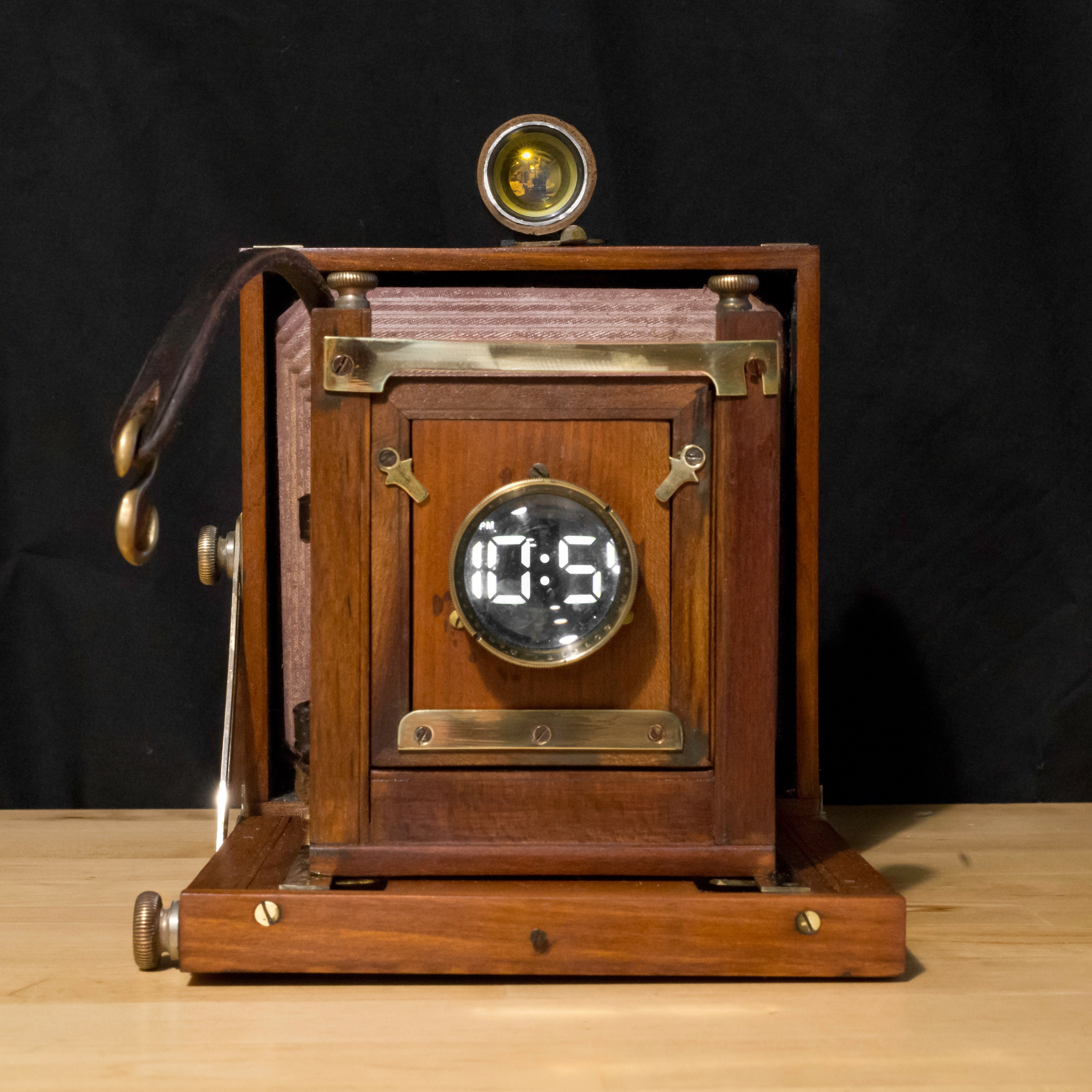 Light Leak 5 - Shutter Camera Clock - Etsy UK