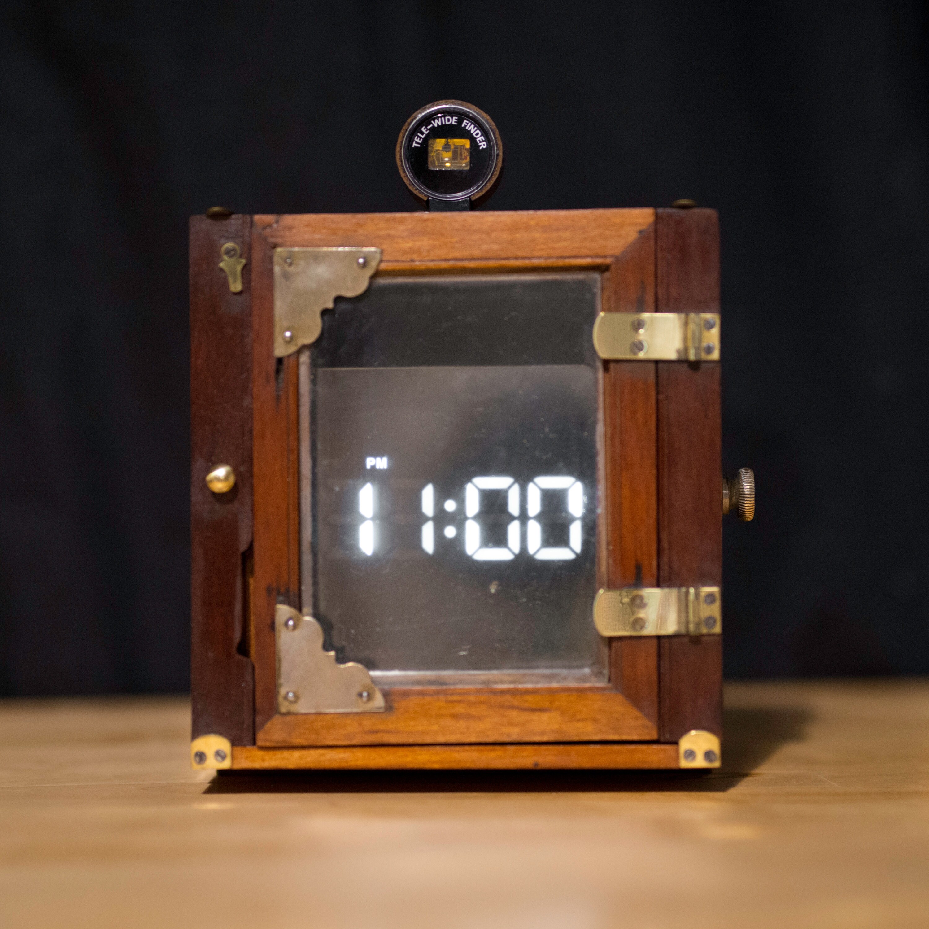 Light Leak 5 - Shutter Camera Clock - Etsy UK