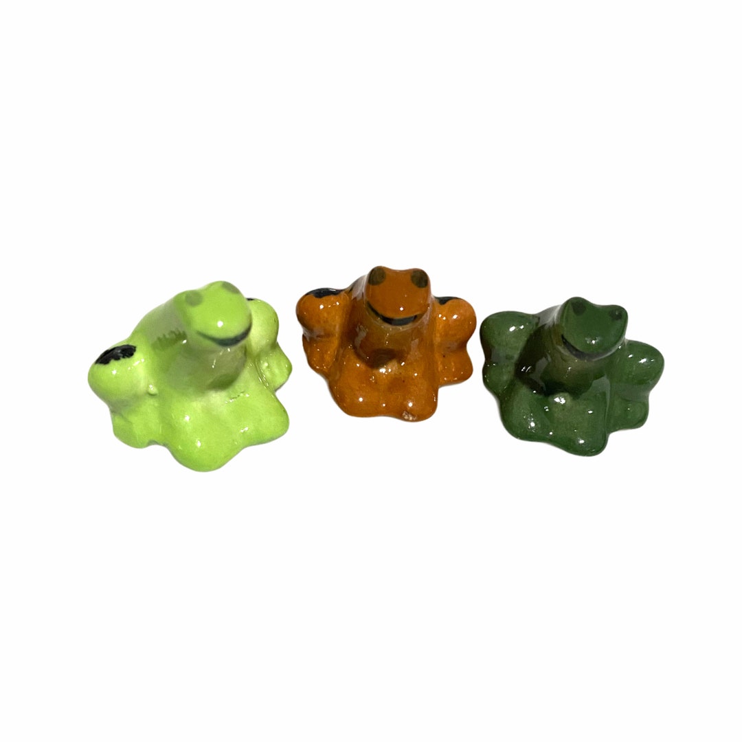 10 Random Colors Miniature Ceramic Frog - Etsy