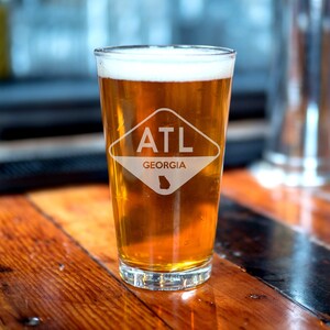 Atlanta Beer Glass | Atlanta Pint Glass - ATL - Beer Gift - Beer Glass ...