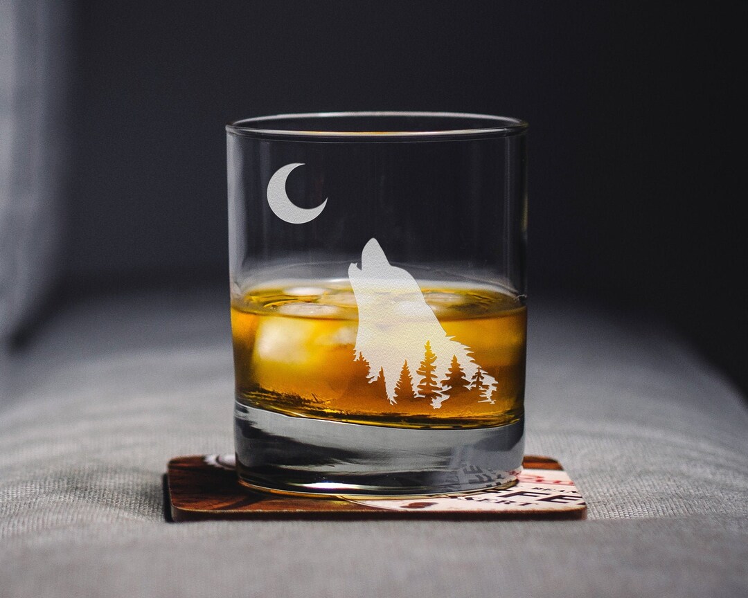 Wolf Whiskey Glass | Wolf Rocks Glass - Wolf Glass - Wolf Gift - Wolf ...