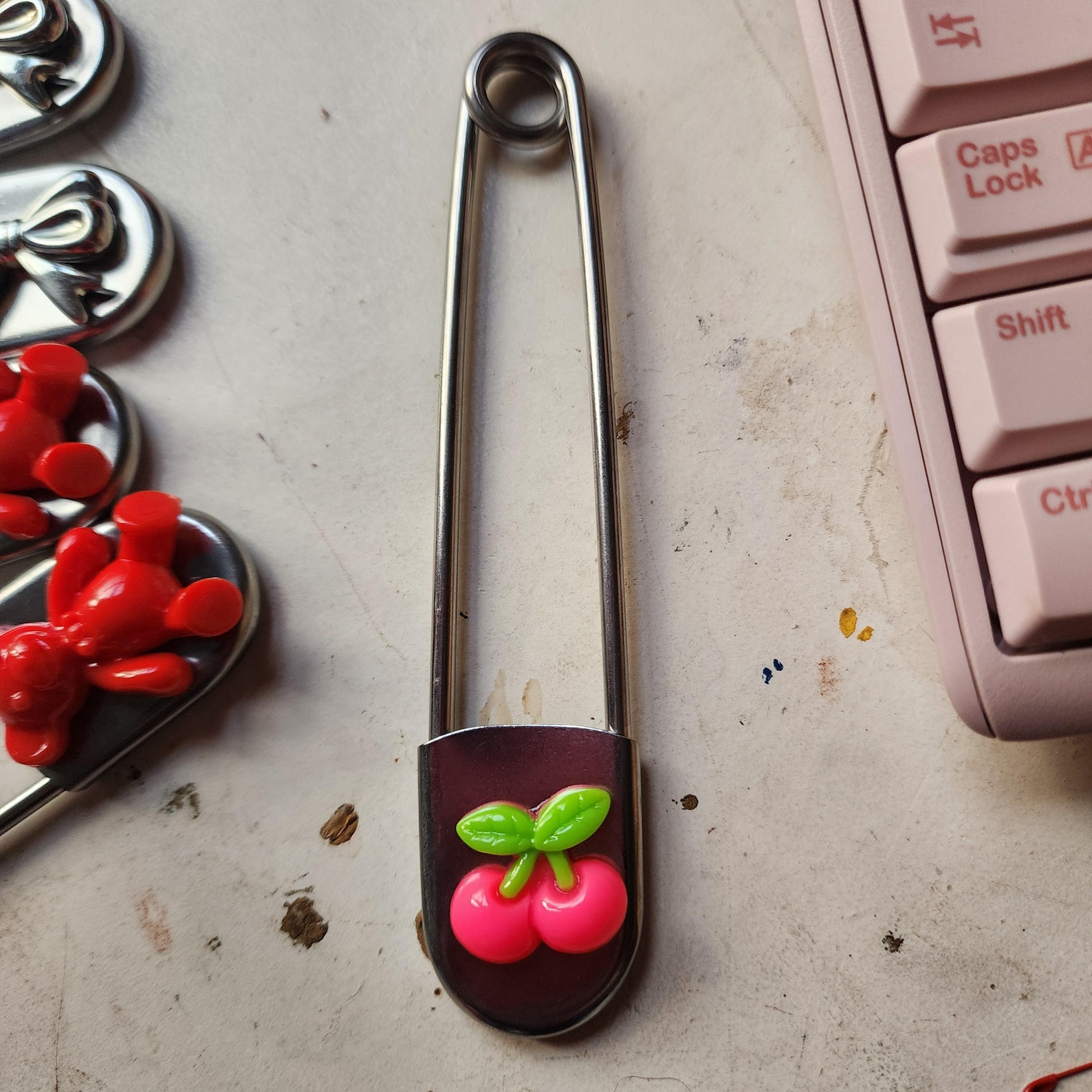 Jumbo Fashion Safety Pin, Grunge Bag Charm, Safety Pin Accessory, 5 ...