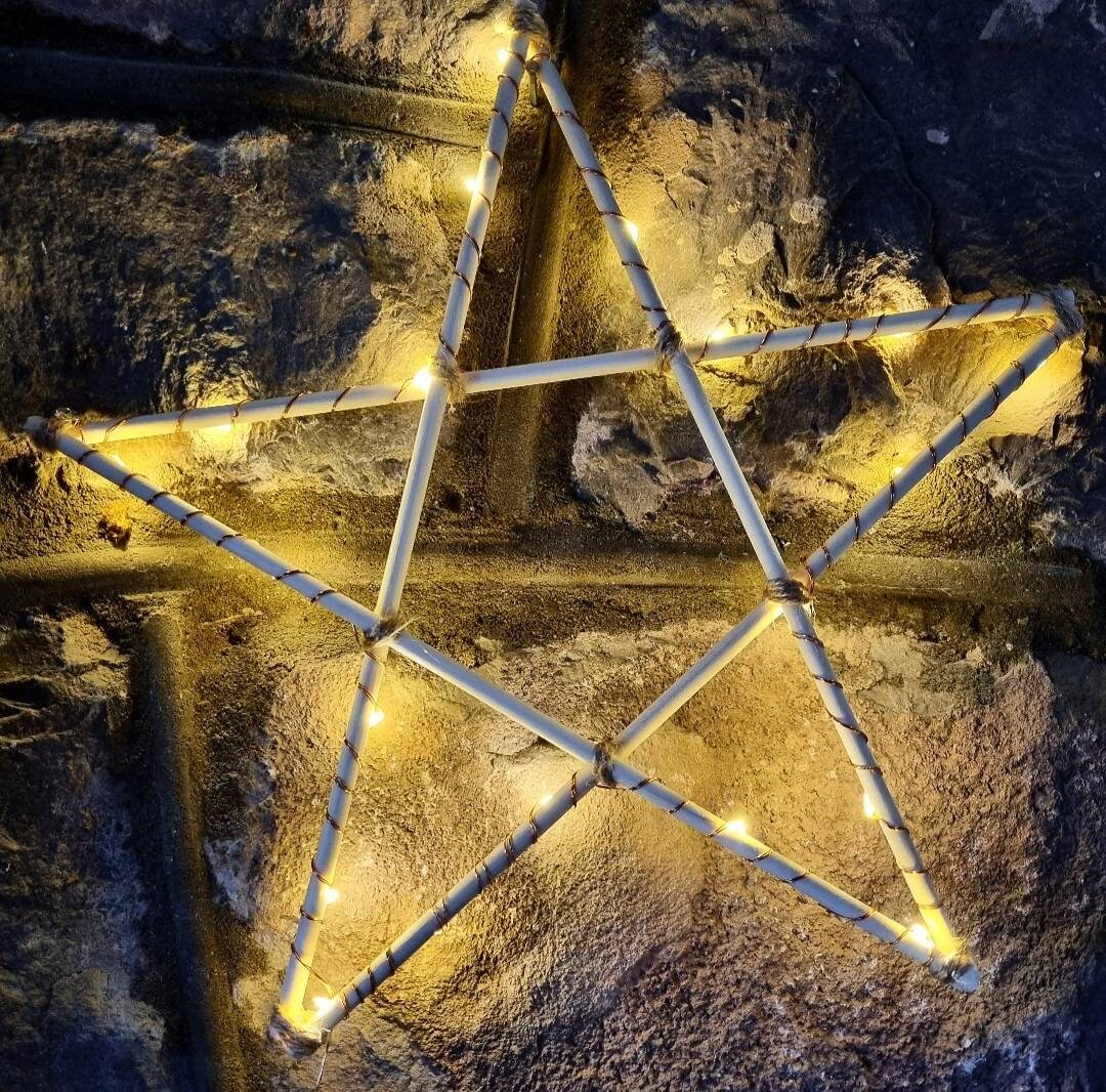 Handmade LED Wooden Star Christmas Decoration | 30x30cm | Christmas ...