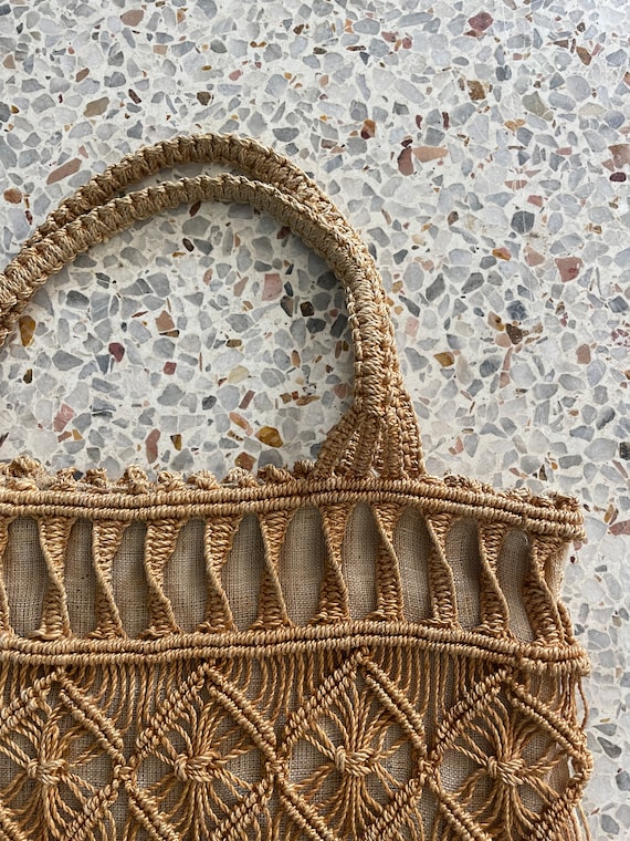 Vintage 1970s Macrame Tote Handbag with Liner - Straw… - Gem