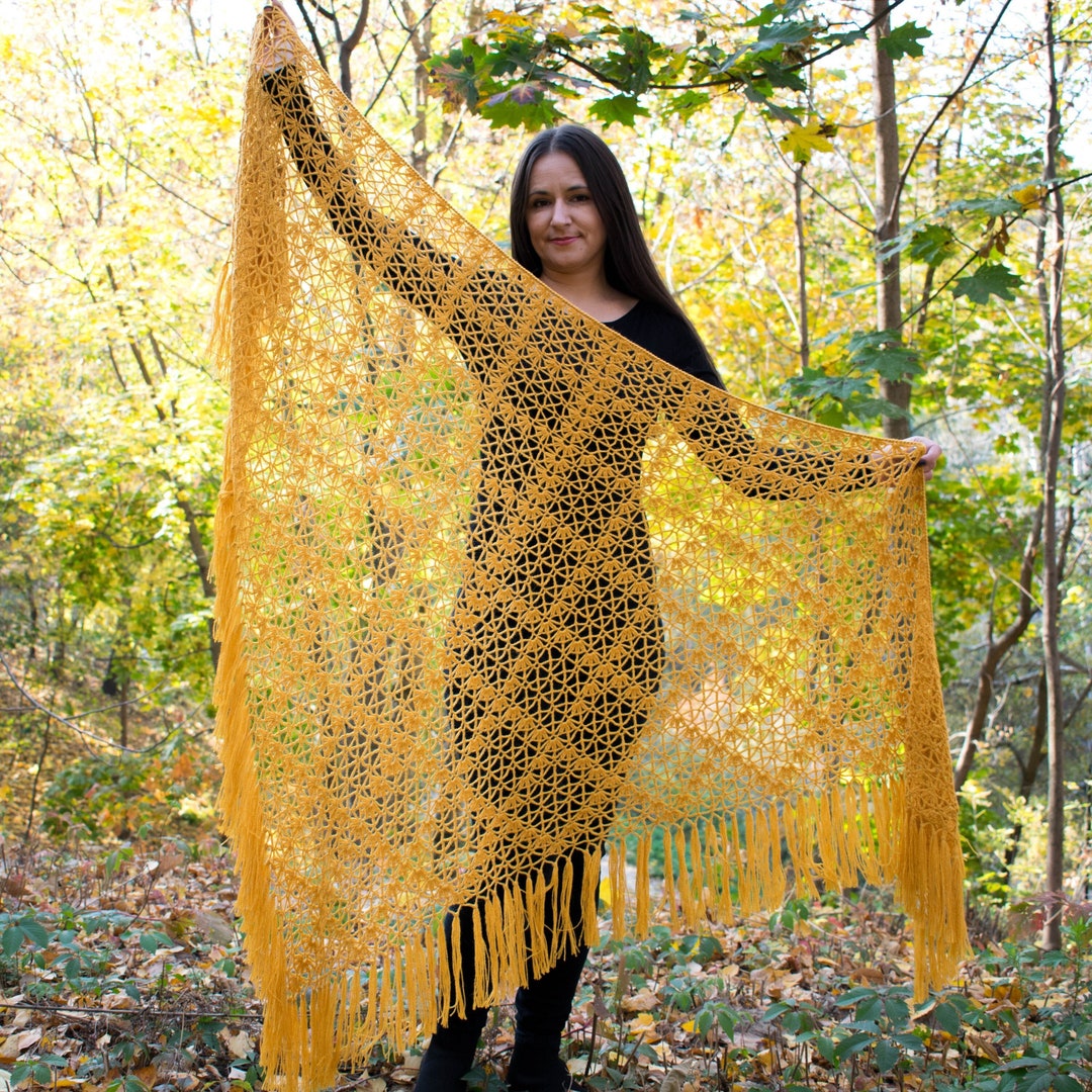 Alpaca Yellow Shawl /crochet Lace Triangular Shawl /evening Cape ...