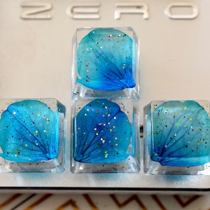 5PCS Keycaps Set With Natural Blue Flower Petals and Glitter | Handmade ...