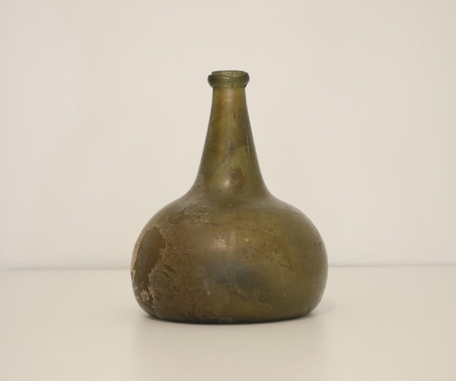 Green Glass Globe Bottle From the 18th Century - Etsy