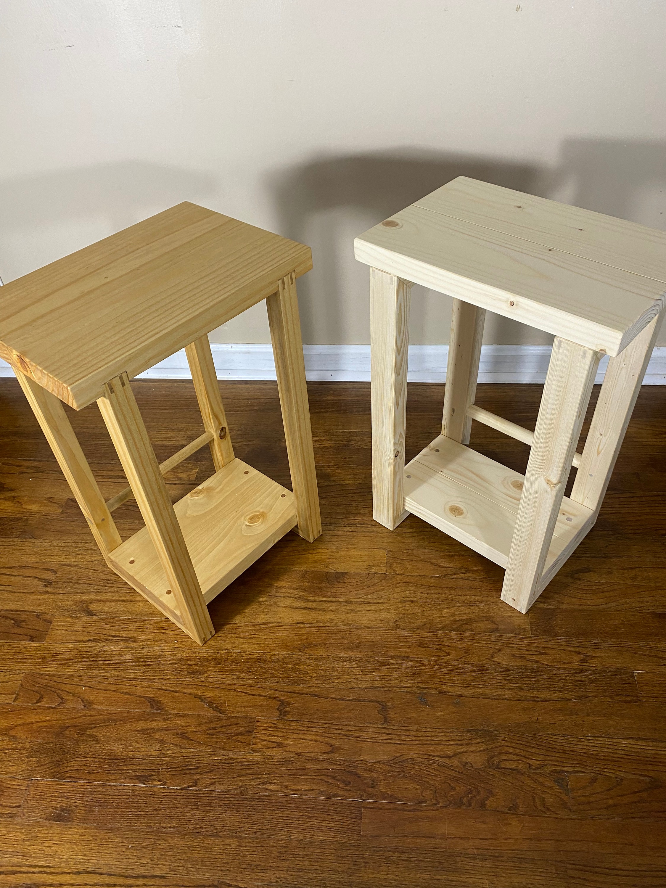 Small Modern Rustic End Table/side Table/nightstand- Set of Two ...