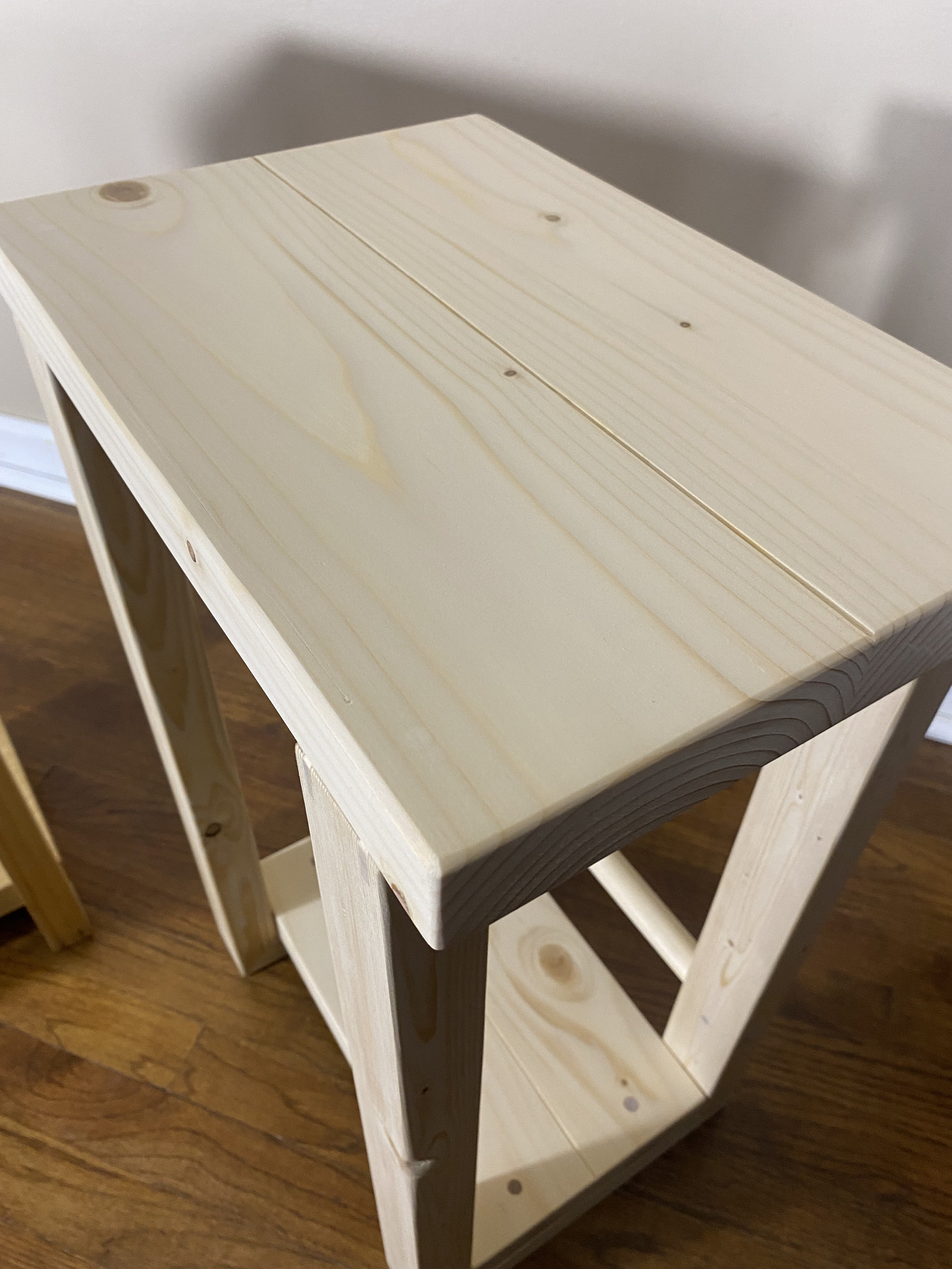 Small Modern Rustic End Table/side Table/nightstand- Set of Two ...