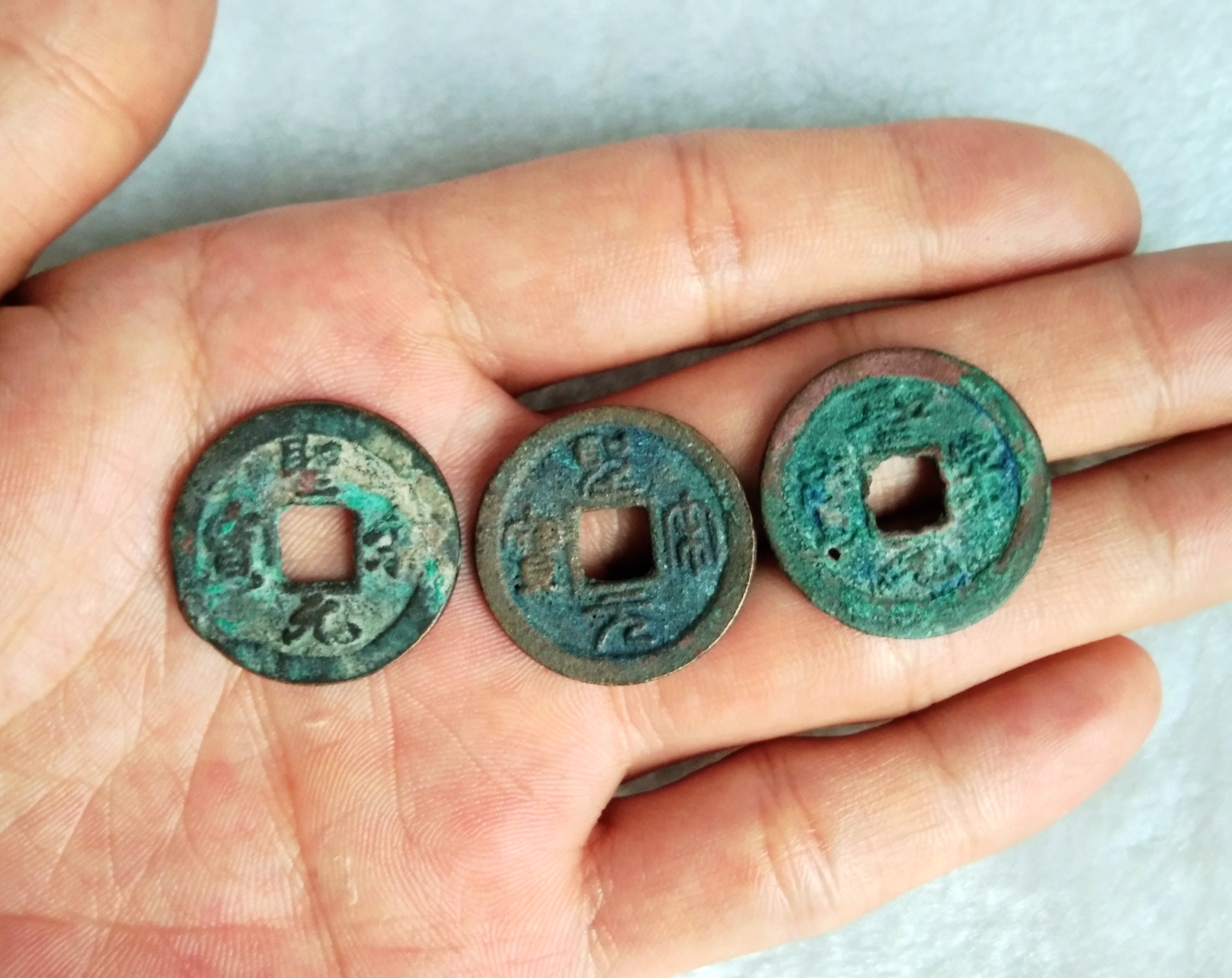 Bronze Chinese Coin With Square Hole at Kurt Scott blog