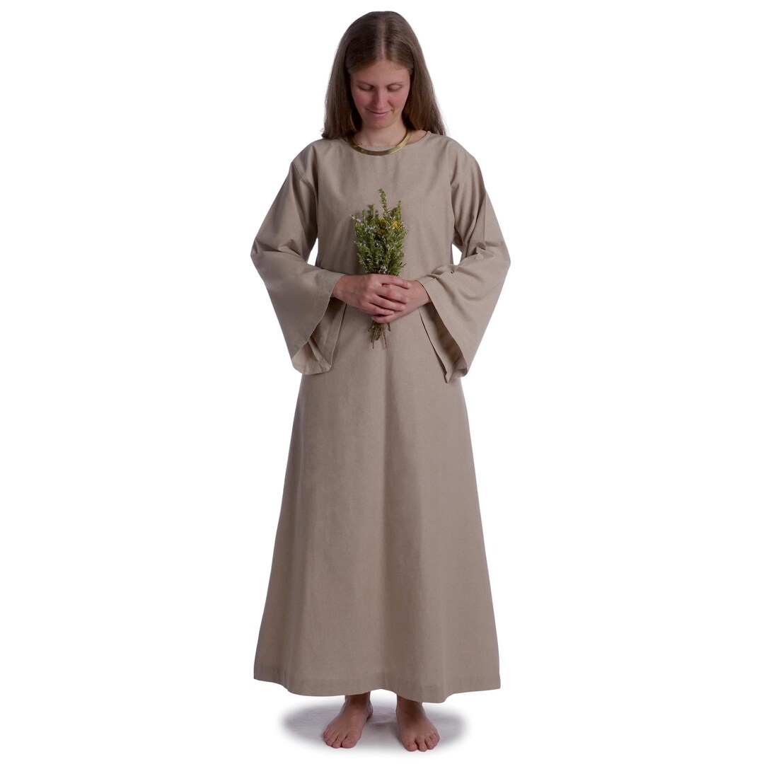 Medieval Dress Sigune With Trumpet Sleeves | Medieval Underdress With ...