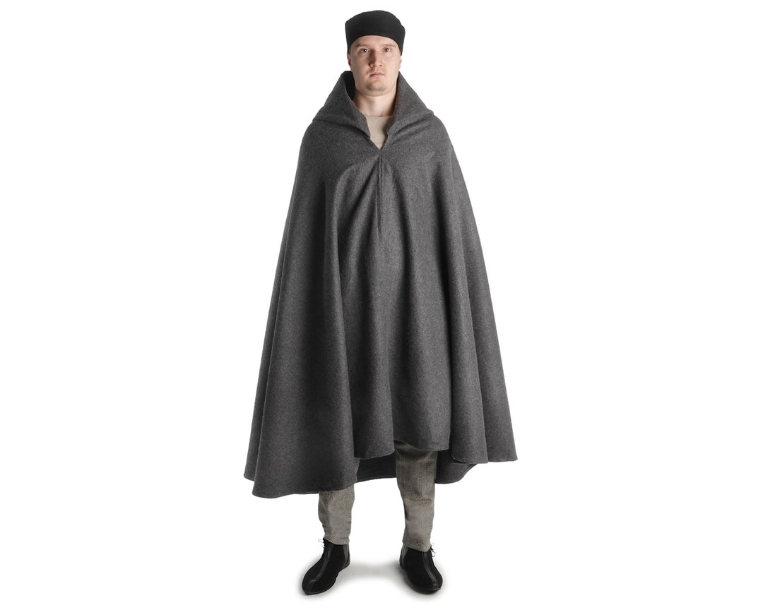 Roman Paenula Quintus With Hood Made of Wool Men - Etsy