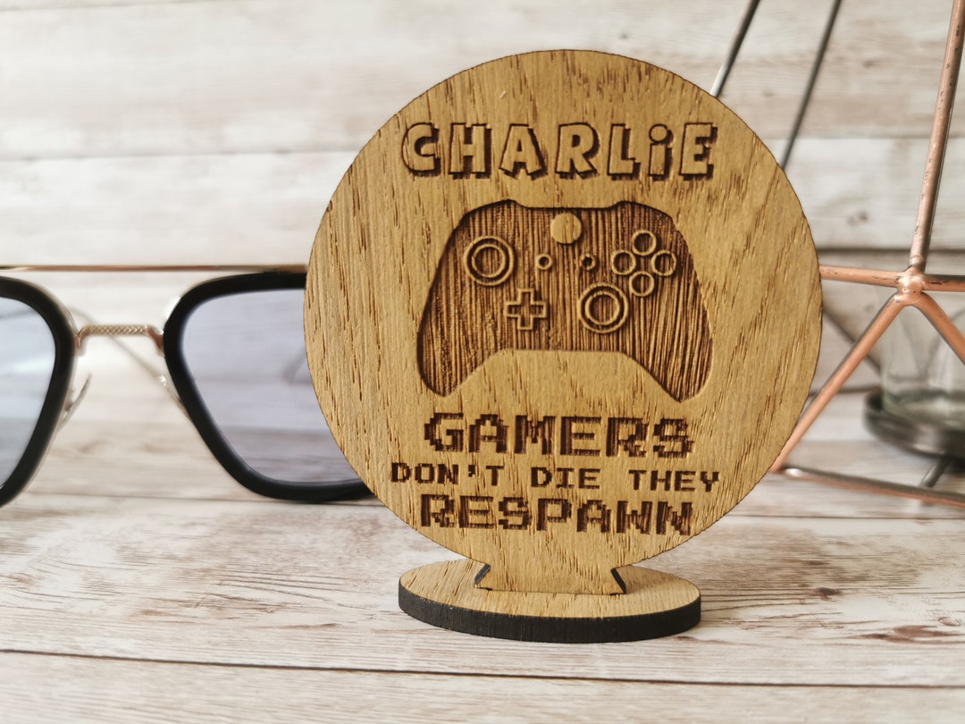 Personalised Gamer Xbox Video Game Circle Stand up Plaque Engraved Any ...