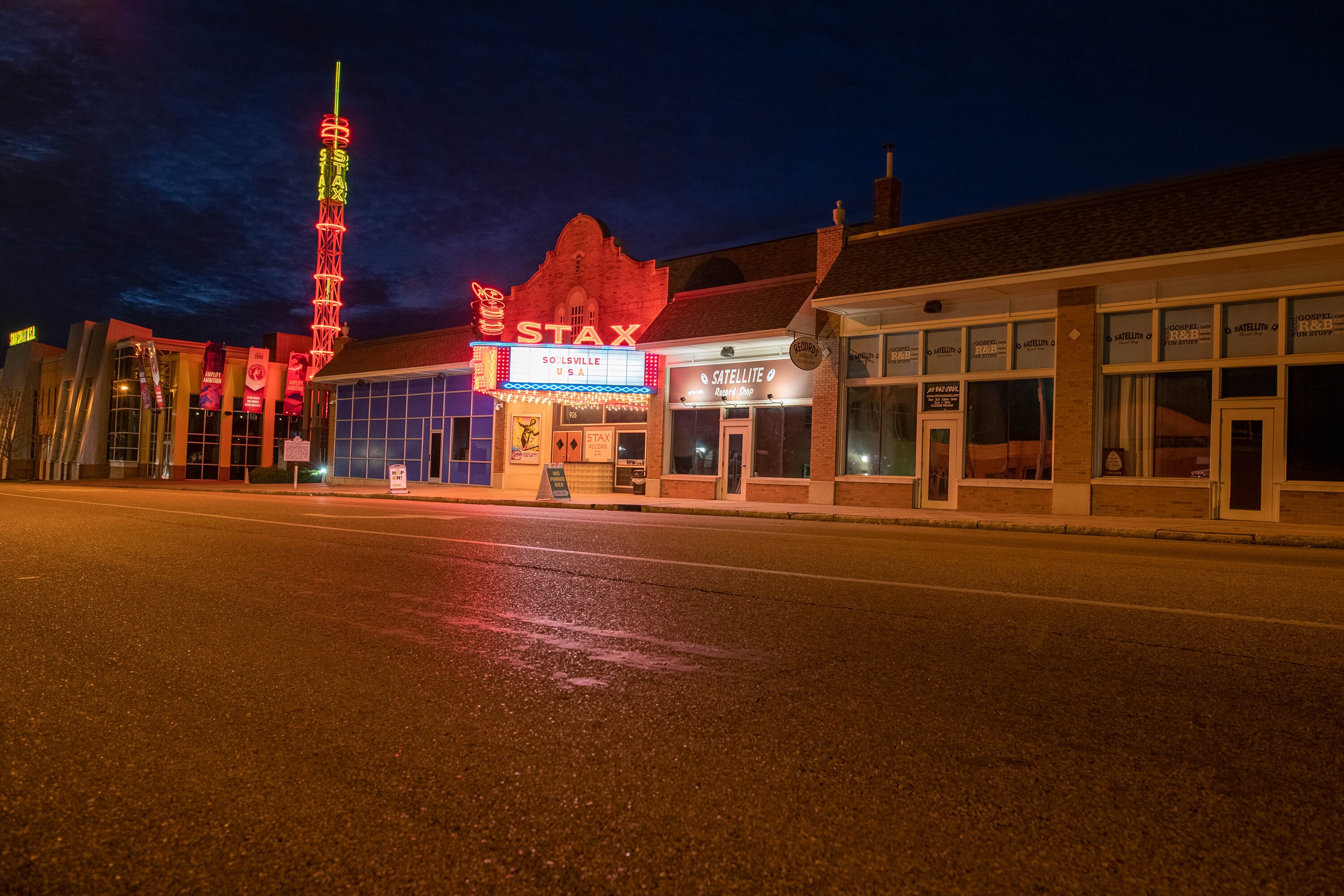 Isaac Hayes, Elvis Presley, STAX, Soul Music, Memphis, TN, Memphis ...