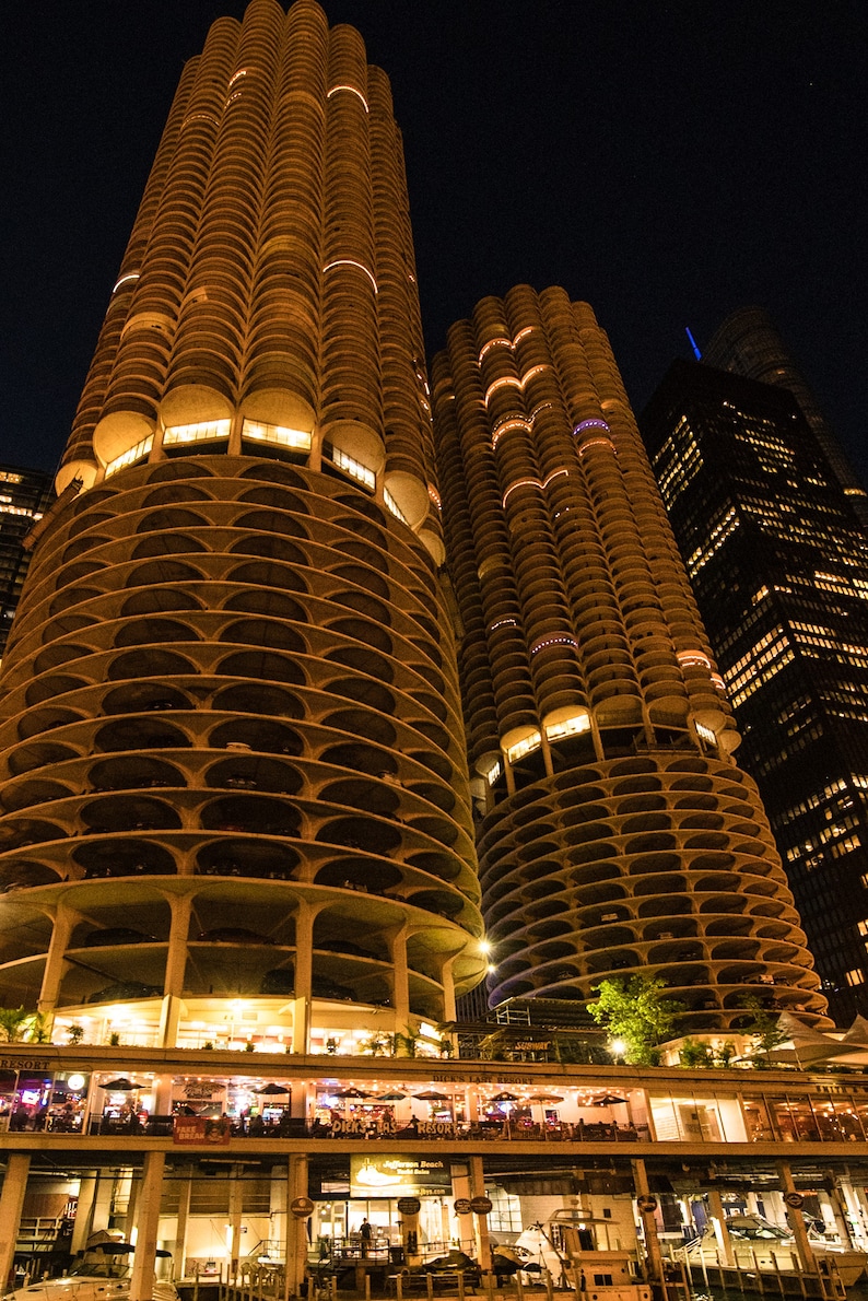 Chicago 'corn Cob' Buildings Night Photography Print - Etsy