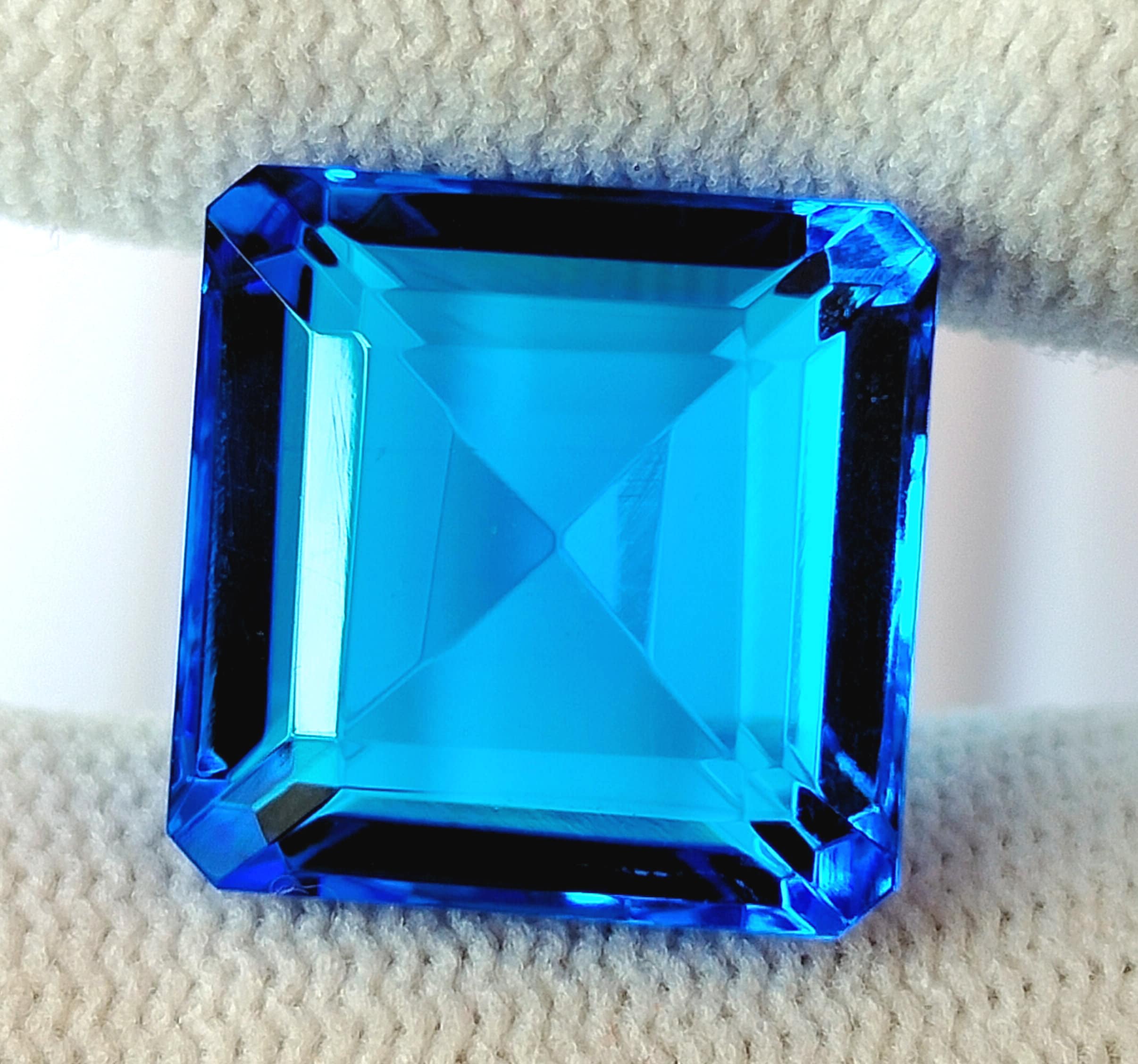 Blue Sapphire Square Shape Excellent Gemstone High Quality Blue ...