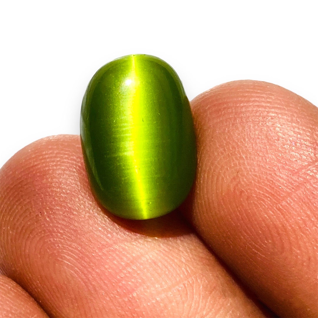 100% Natural Green Cat Eye Beautiful Gemstone Oval Shape Excellent ...