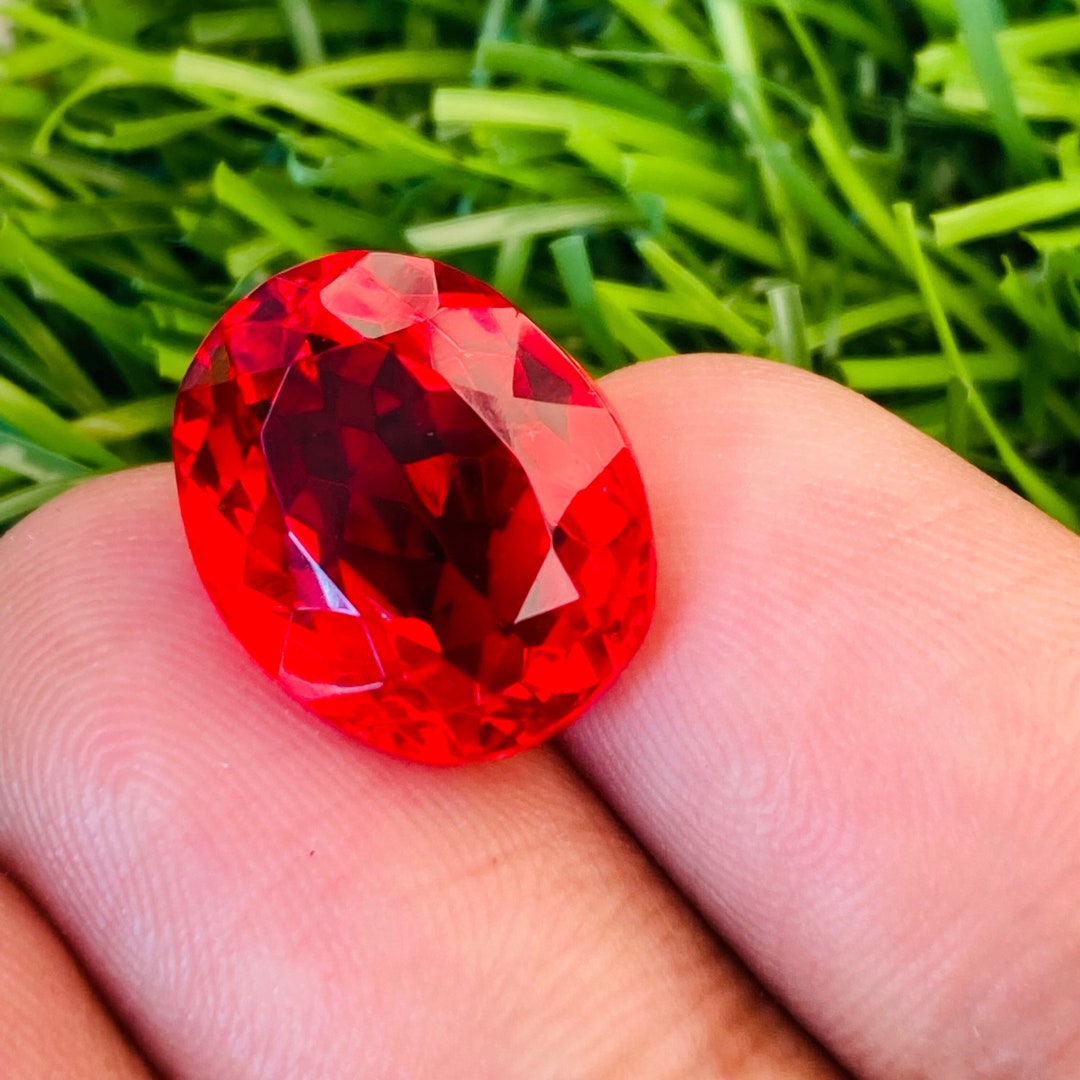 Red Sapphire Gemstone Oval Shape Nice Cut Top Quality the Amazing ...