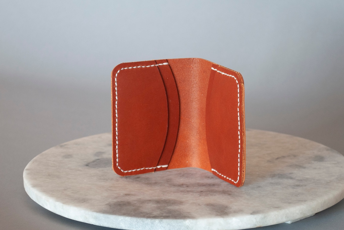 Compact Leather Wallet With Personalization, Bi-fold Leather Wallet ...