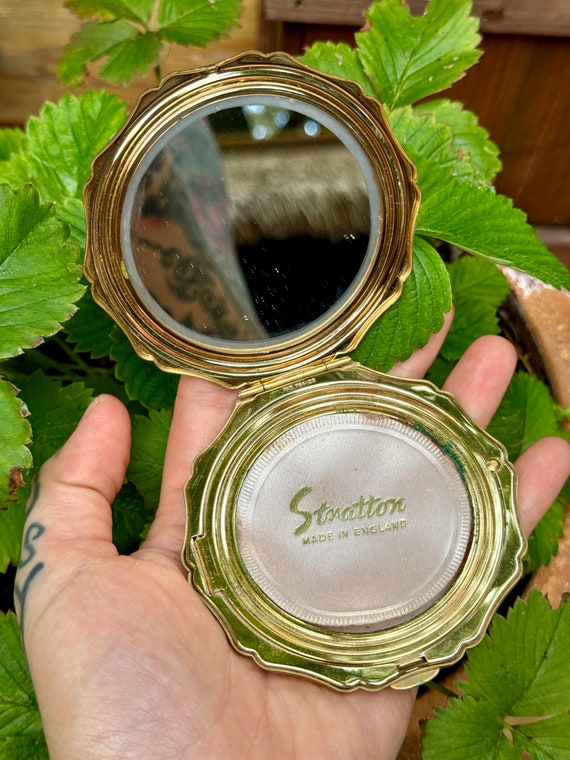 1950s Stratton England Vintage Compact Mirror Powder … - Gem