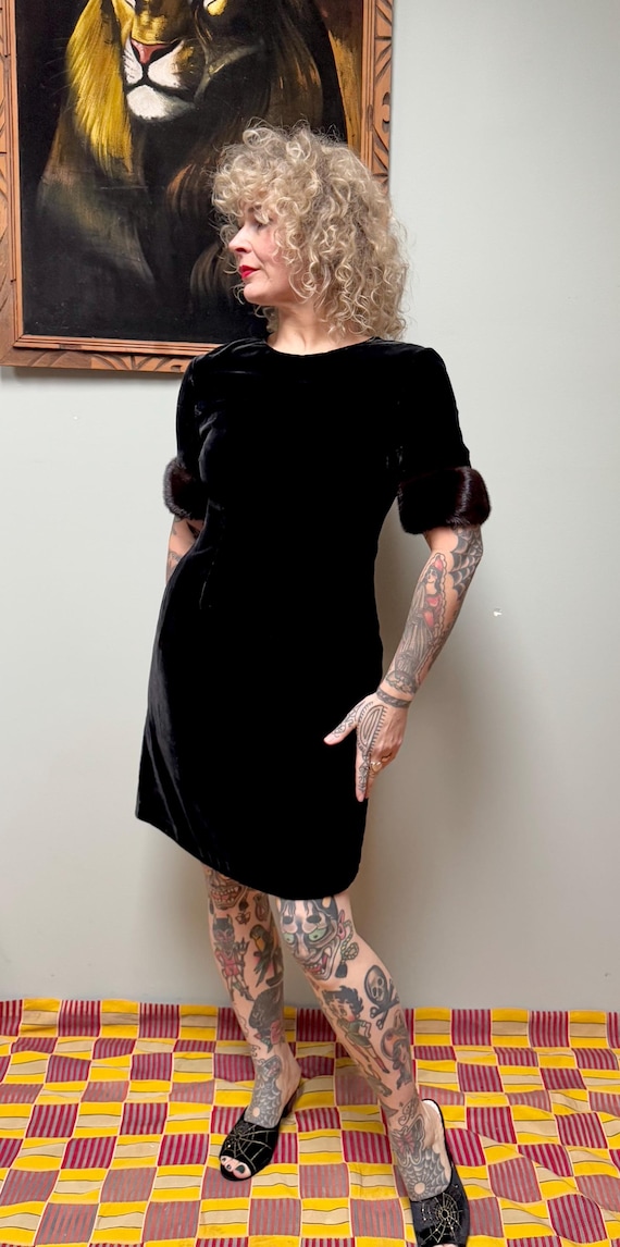 1990s does 60s Blumarine Anna Molinari Designer Velve… - Gem