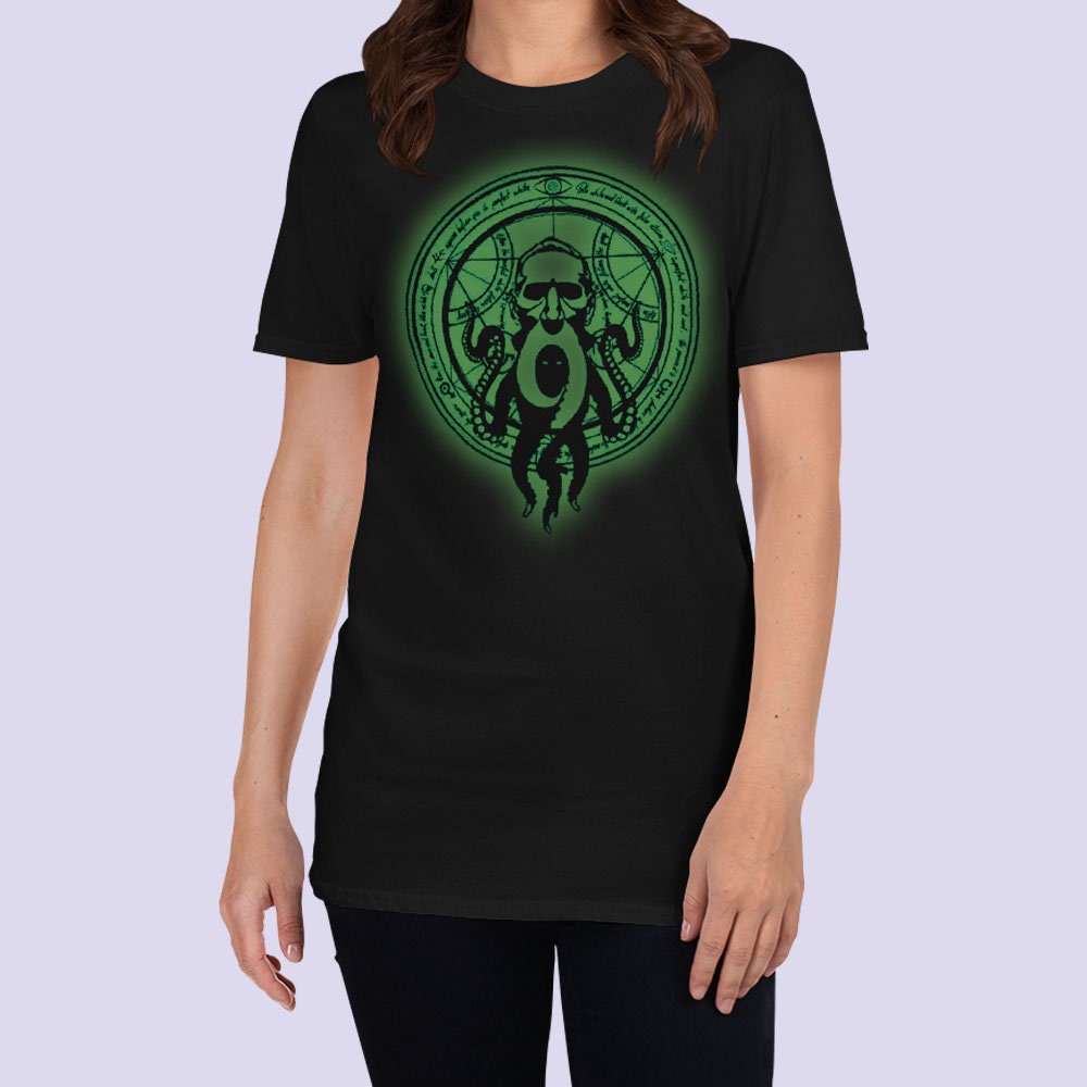 Black/green Cthulhu Shirt|hp Lovecraft Shirt|cthulhu Art|steampunk ...