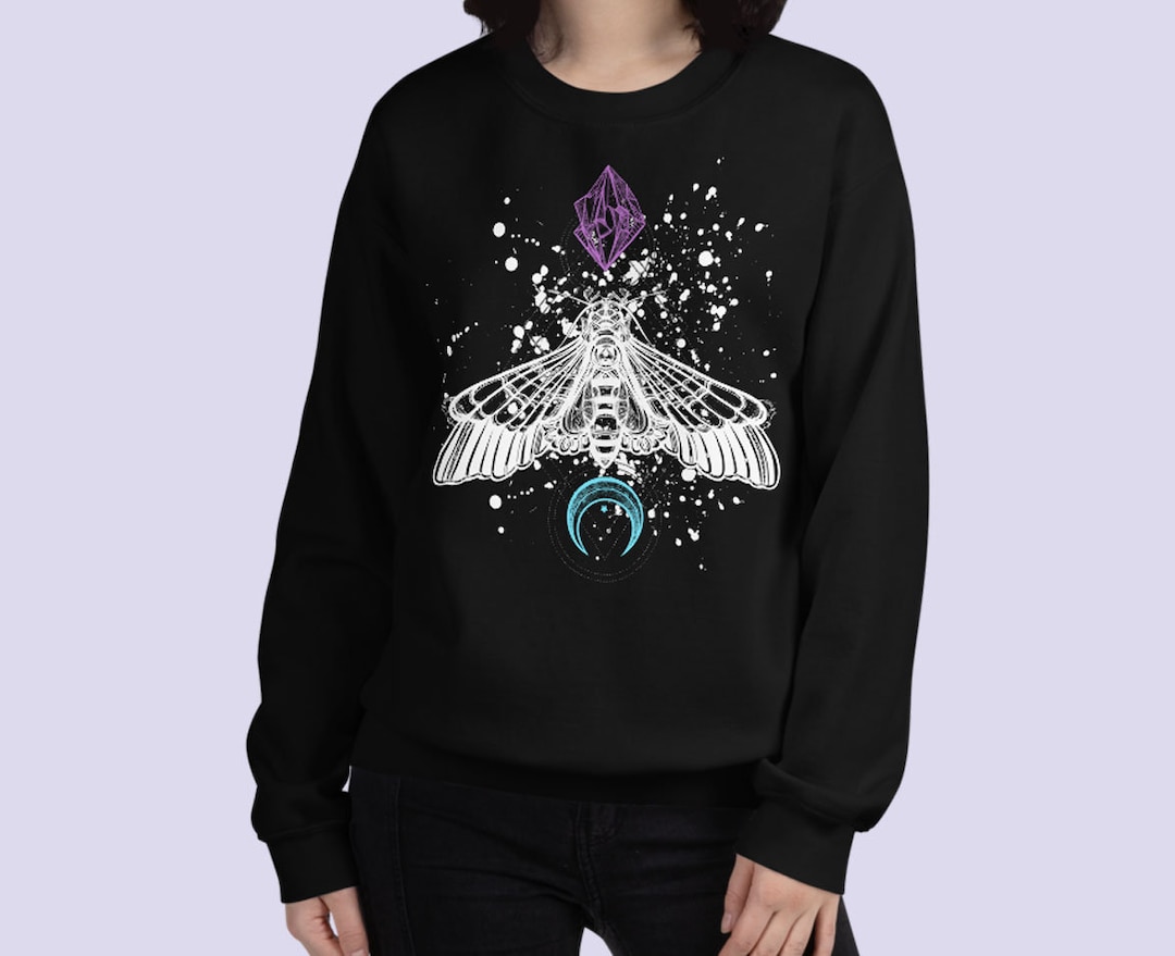 Moth Pastel Goth Sweatshirt|pastel Goth Sweater|gothic Witch Clothing ...