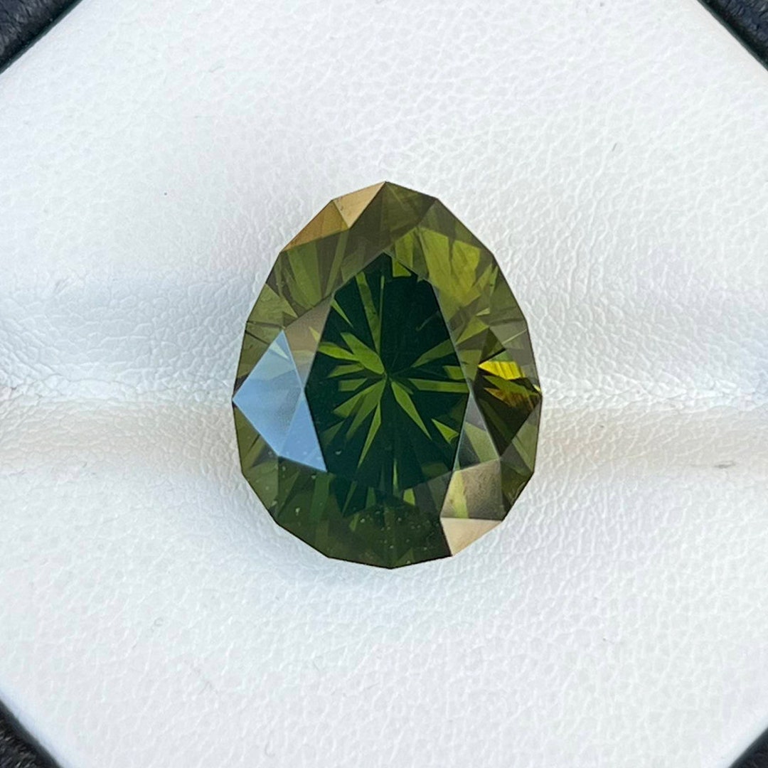 Natural Unheated Green Zircon 21.76 Cts Precision Cut Sri Lanka Loose ...