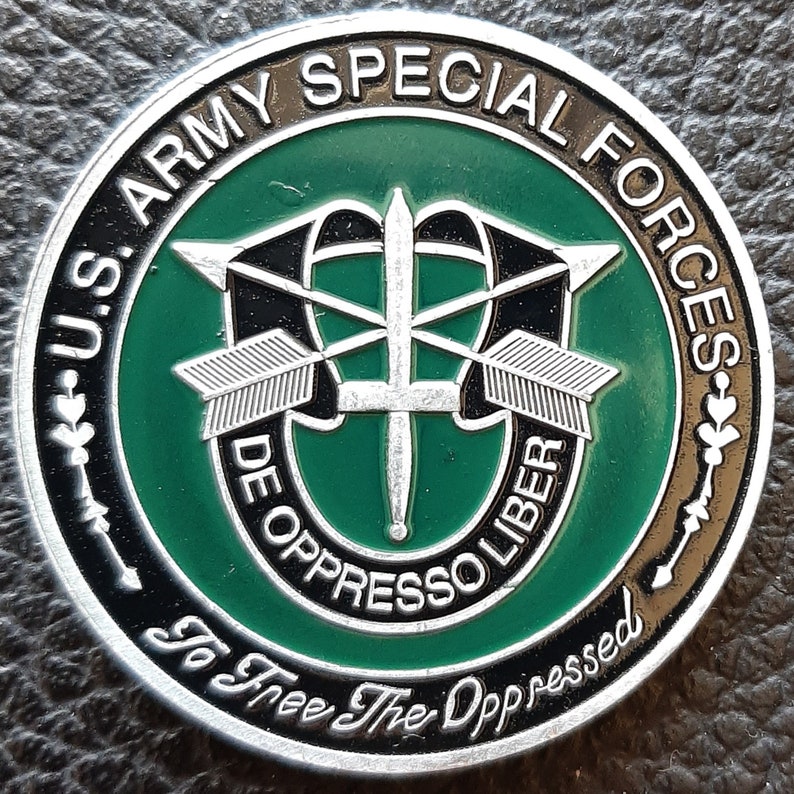 Challenge Coin: U.S. Army Special Forces Green Beret - Etsy